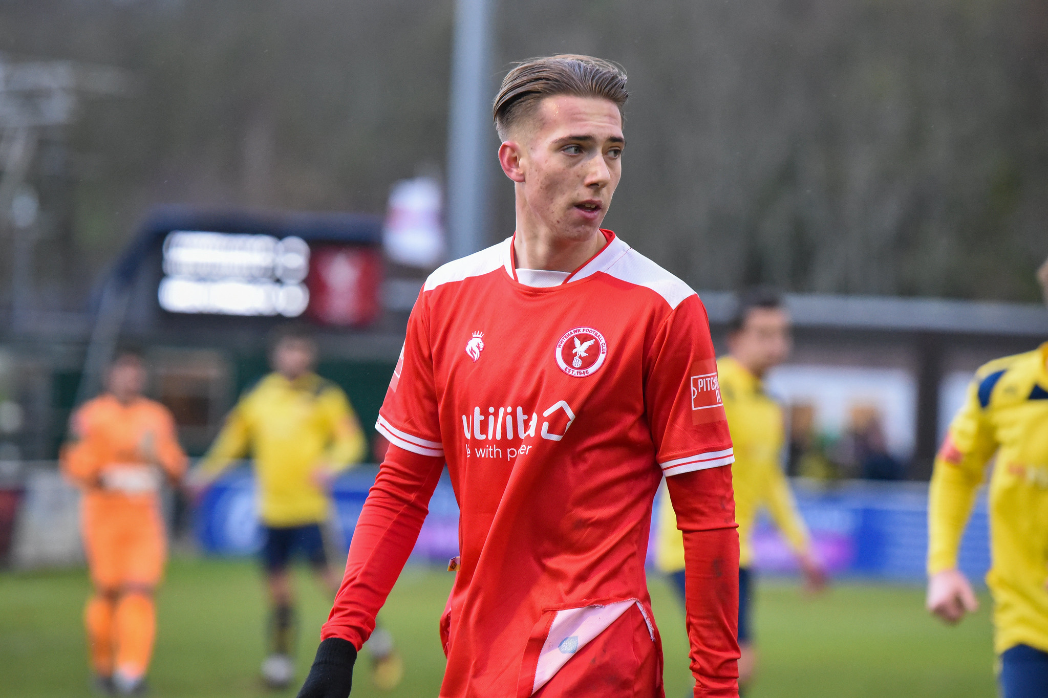 CLARK'S SUMPTUOUS STRIKE NOT ENOUGH AS SCHAFER SCORES TWICE - Whitehawk FC