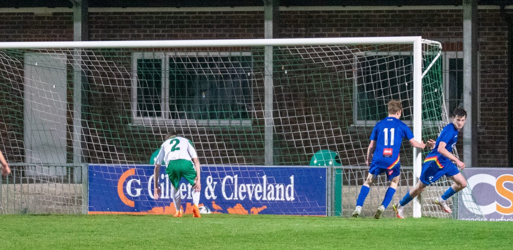 Reeder wins it at the death for Young Hawks - Whitehawk FC