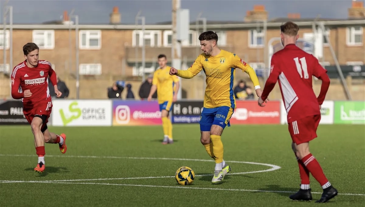 Andrew Briggs joins the Hawks - Whitehawk FC